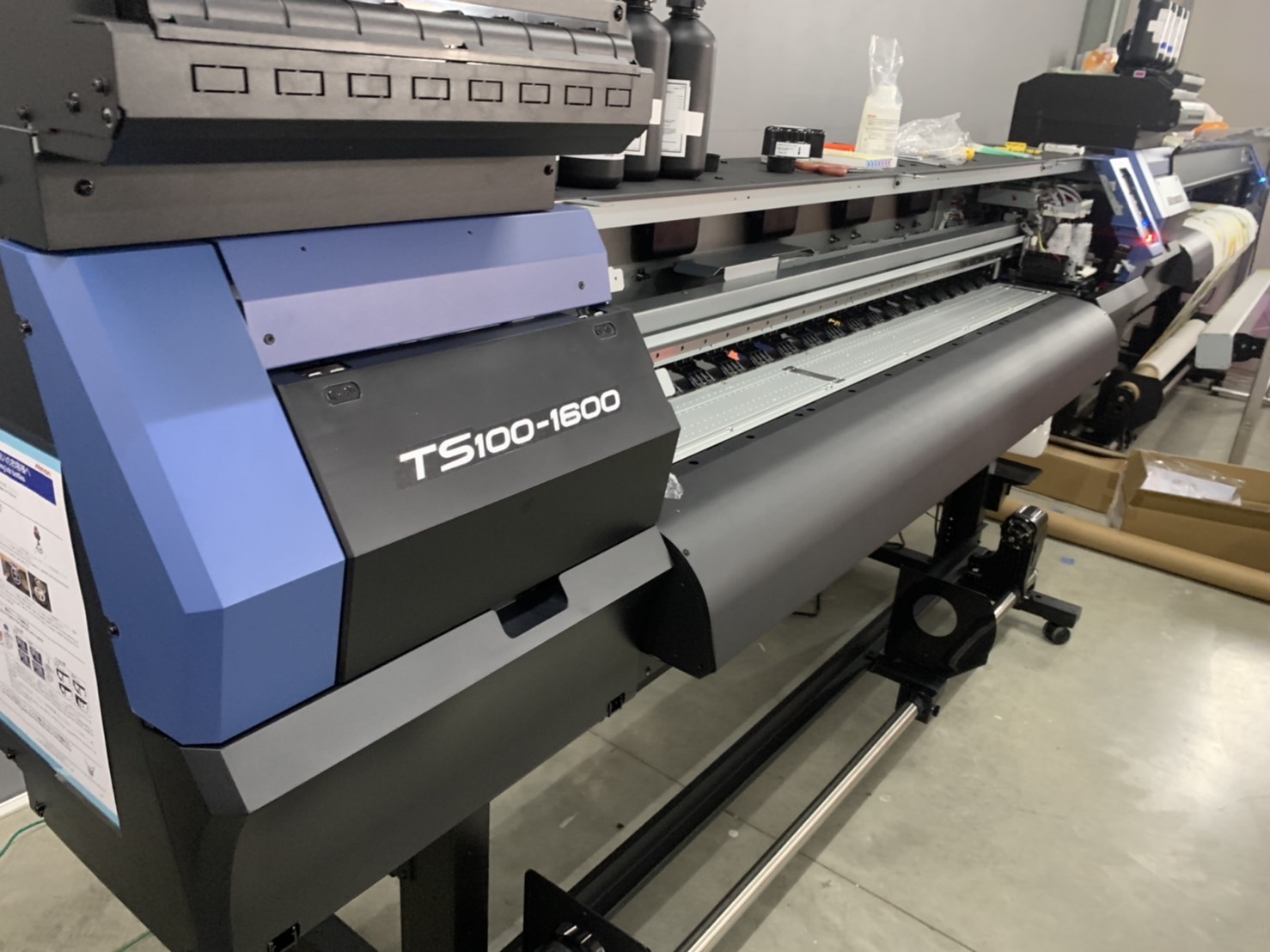 เครื่องพิมพ์ซับลิเมชั่น Mimaki ts100-1600 - Mimaki Thailand เครื่องพิมพ์ซับลิเมชั่น Mimaki ts100-1600 - Mimaki Thailand